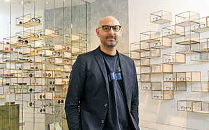 專訪創辦人Simon Jablon Linda Farrow 我們從來都不是主流 - 香港經濟日報 - 報章 - 副刊 - D190430