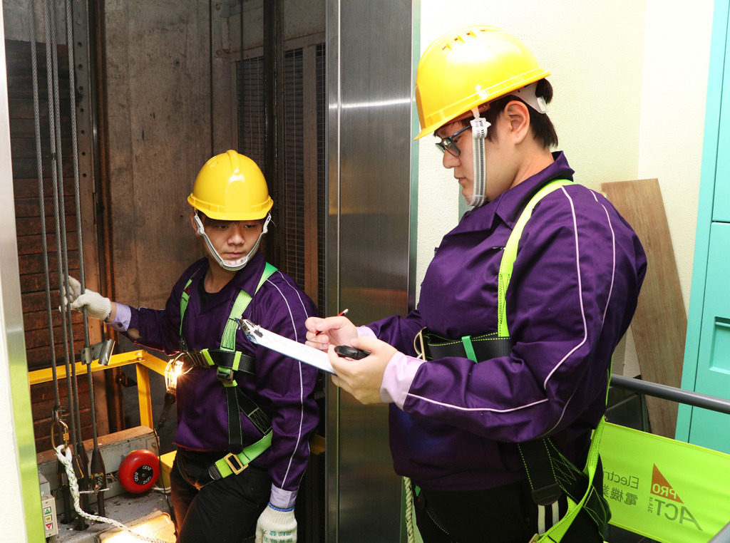 職專文憑畢業生 技能成專業