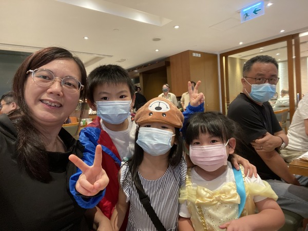 【TOPick親子比賽】送給爸媽的禮物 - 118號參加者Hazel kwok小朋友