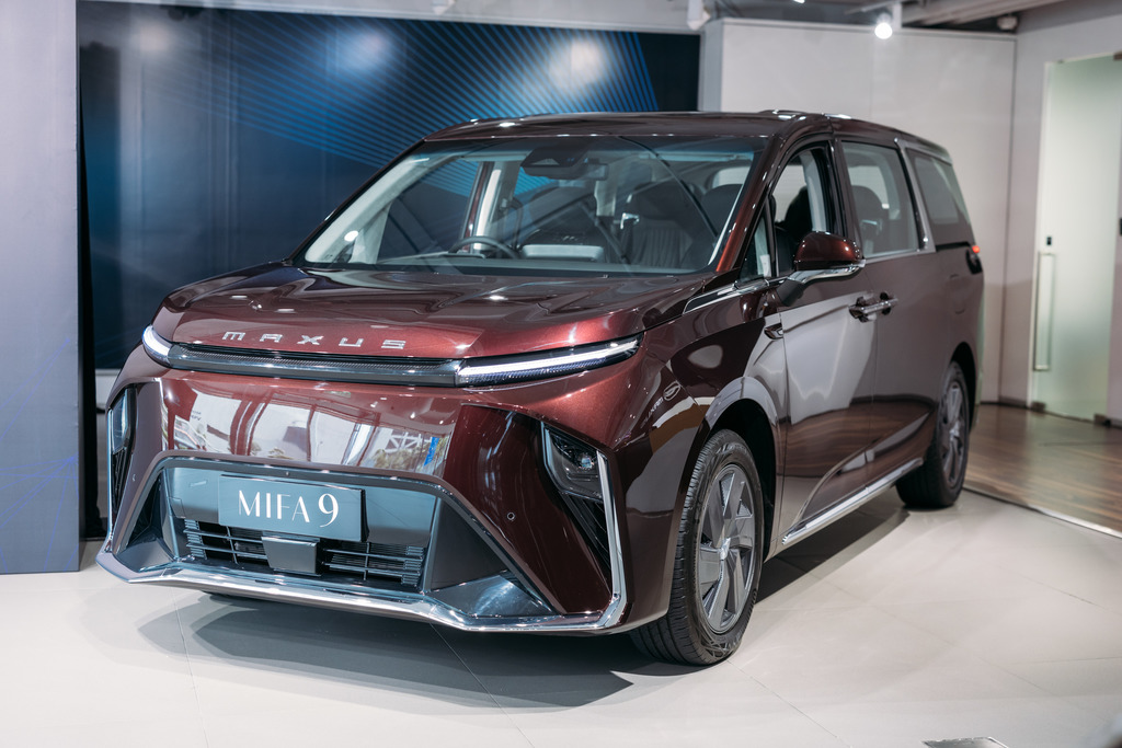 國產電動7座MPV MAXUS MIFA 9豪華登場