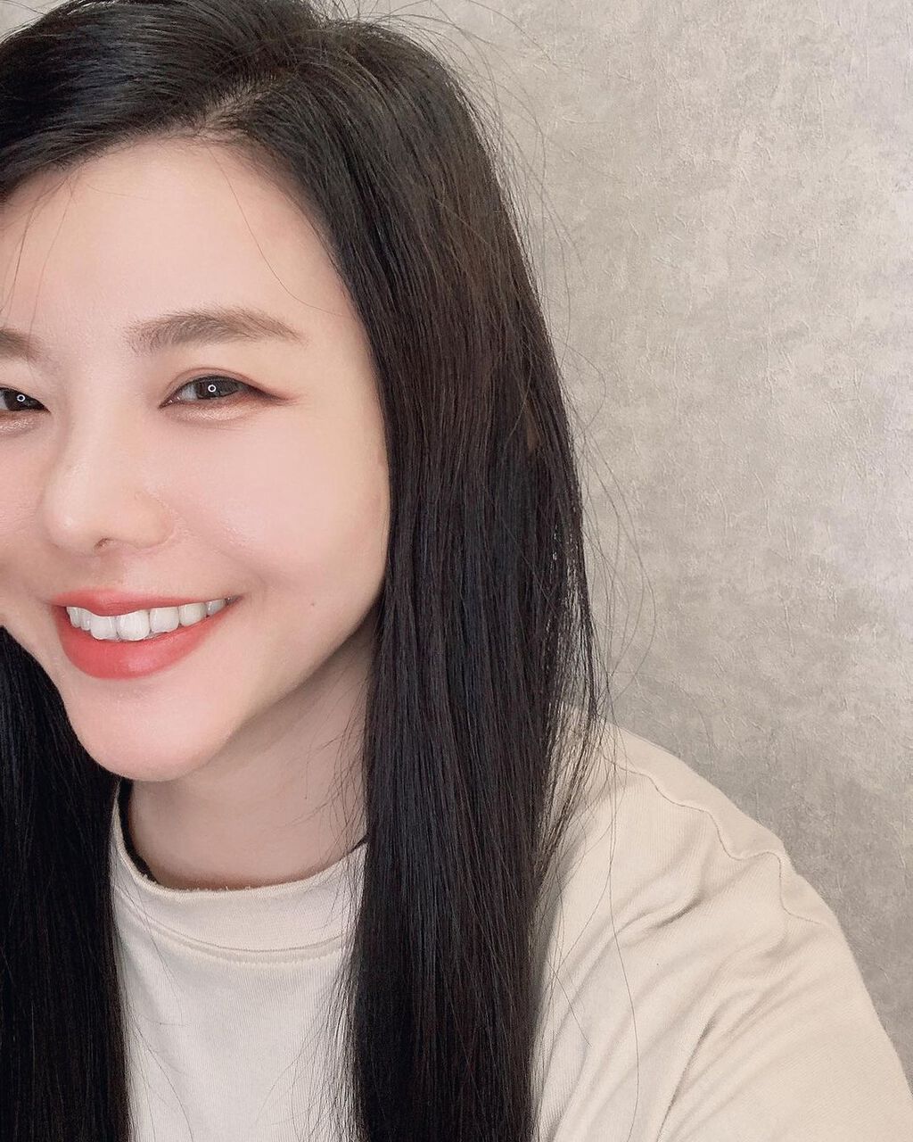 【#ME TOO】爆有受害人輕生律師團隊相助 小紅老師轟NONO：隨機殺人魔