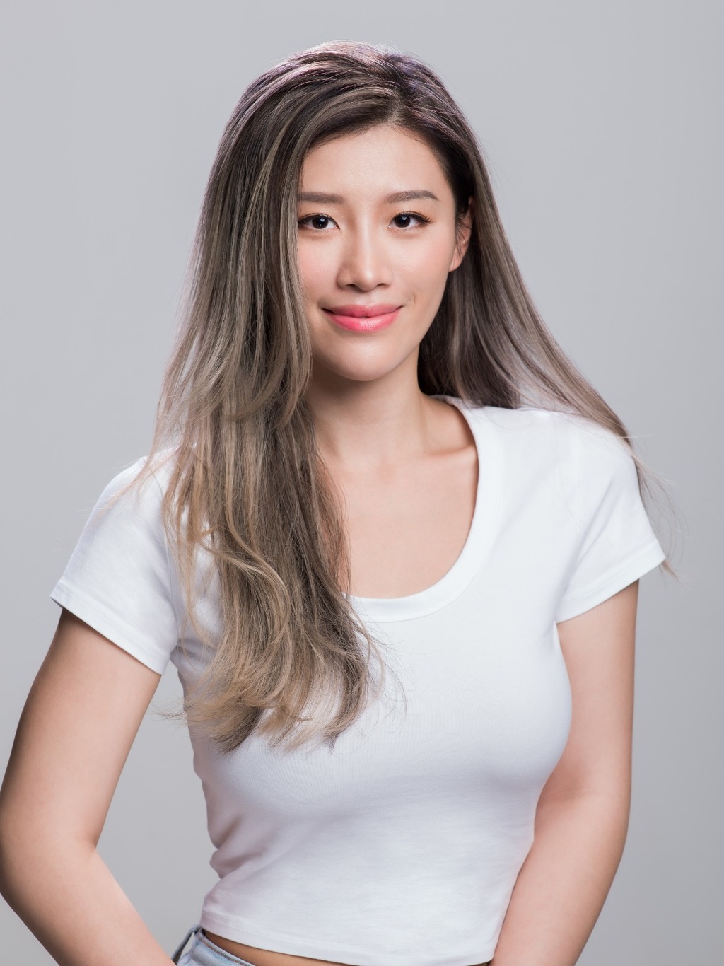 【香港小姐2023】鄧凱文身材不輸Juliana Eris樣子甜美有望反超前【多圖】 - 香港經濟日報 - TOPick - 娛樂 - D230715