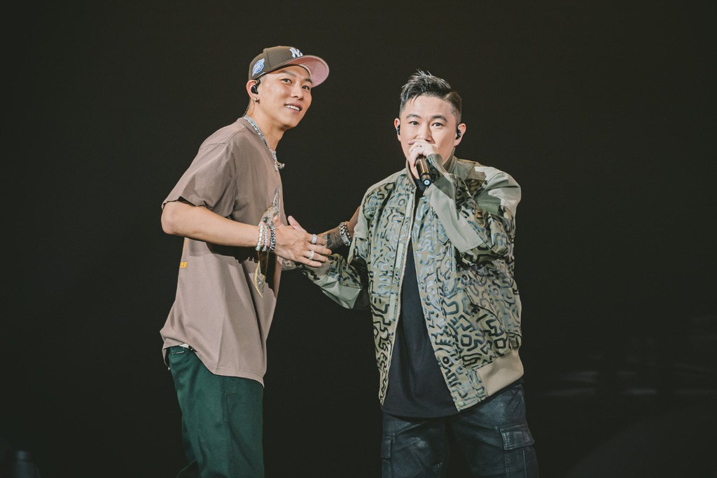 瘦子E.SO香港演唱會Rap爆全場 MC Jin自薦做嘉賓：Thank You Bro！