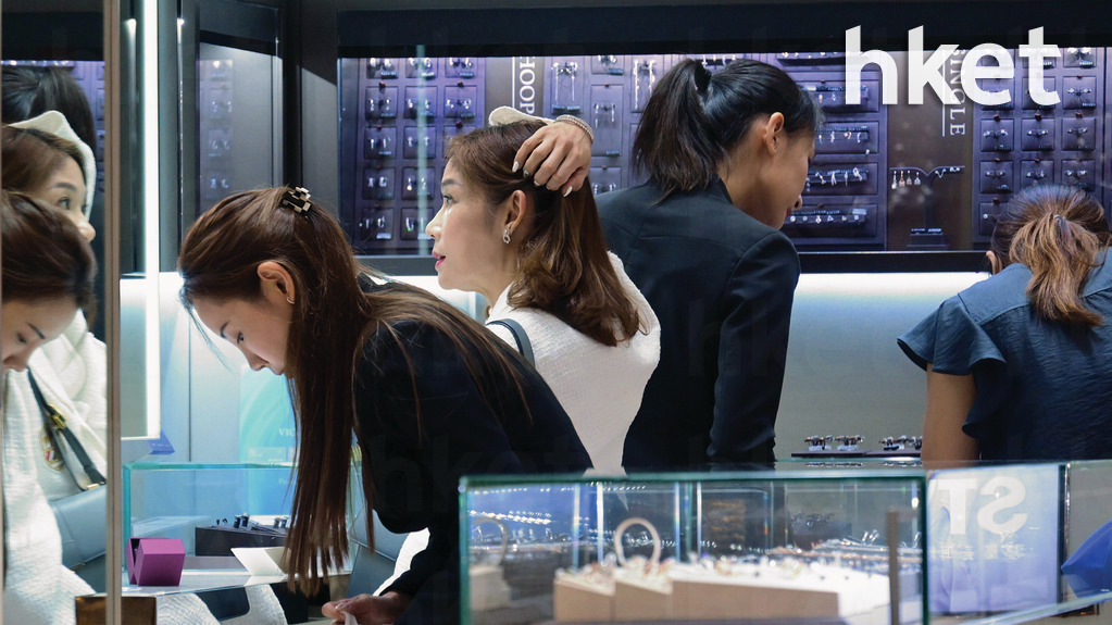 【香港零售】10月零售業銷貨值同比增5.6% 低於市場預計