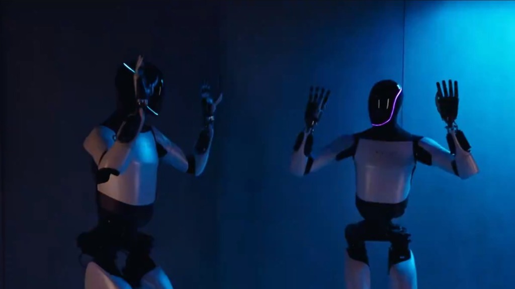 【TSLA】馬斯克X發布Tesla最新機械人Optimus Gen 2影片 動作更細致、步行更靈活（附影片）