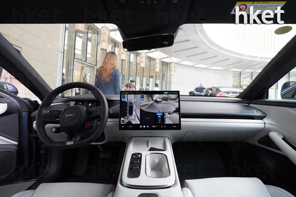 1810｜小米SU7 現身中環 外型內籠全面曝光（多圖）