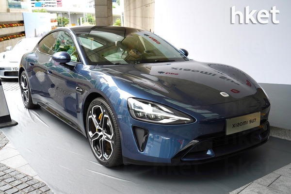 1810｜小米SU7 現身中環 外型內籠全面曝光（多圖）