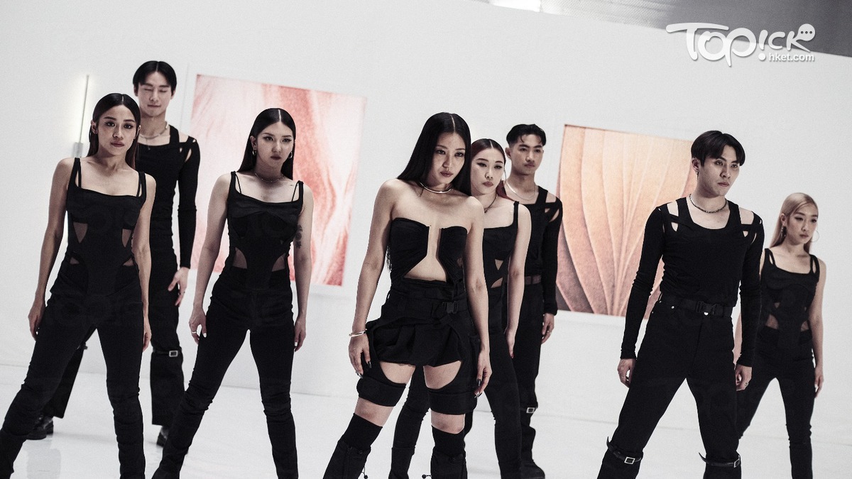 COLLAR成員丨芯駖成第3位單飛出歌隊員 Sumling中門大開舞出真我