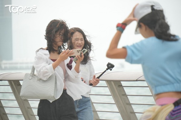 颱風桃芝︱老闆要求八號風球WFH 00後同事1理由拒帶電腦回家瀟灑放風假