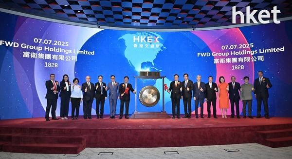 新股IPO｜FWD富衛1828首掛升1%、獲6萬人認購 李澤楷：彰顯香港理想上市地優勢、馬時亨冀「一發二發」