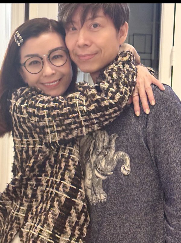 補習名師｜Richard Eng博士畢業遭揶揄「LV首席博士」 伍詠薇為哥哥護航：苦讀6年唔容易