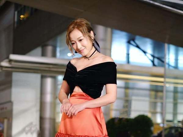 離開TVB︱35歲黃美棋宣布與TVB結束賓主關係 美棋BB直言明白外間風大雨大：要有向前的勇氣