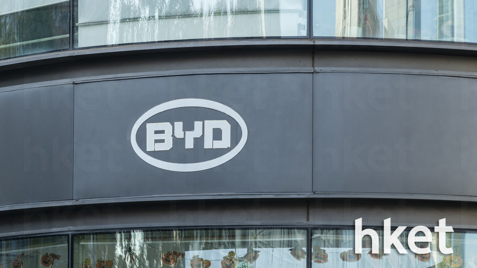 1211｜比亞迪承認調低賣車目標90萬輛 高層：需適時「緩一緩」